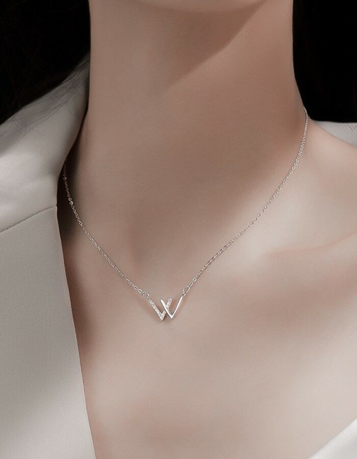 Колье, циркон