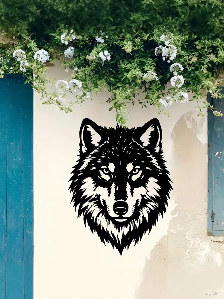 Металлические настенные декоративы, живые статуи и фрески с лютогоми волками: отличный подарок для любителей природы