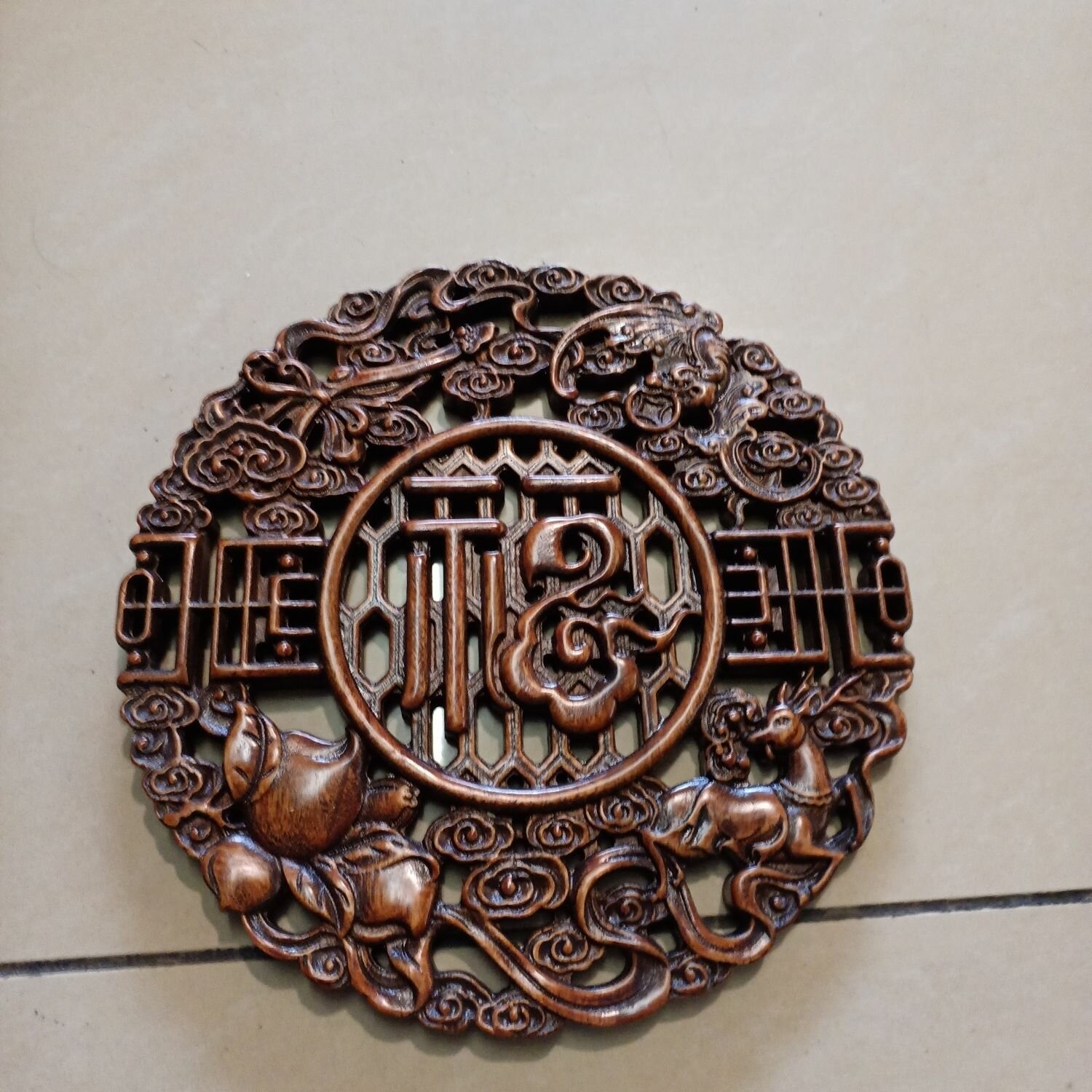 Круглый подвес из резной древесины Донгян, камфорное дерево, резьба по массиву, фоновая стена, китайский антикварный стиль, символ Фу, декор для гостиной и входной стены