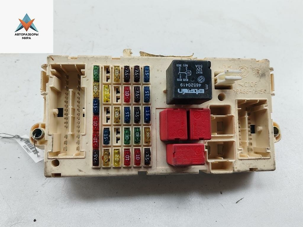 Блок предохранителей Fiat Stilo 2003 501208530130