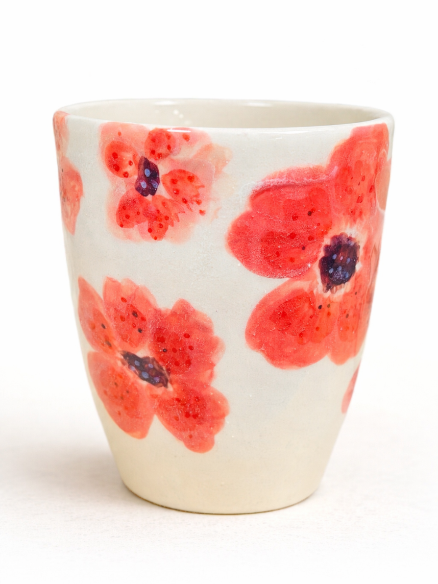 Стакан ручной работы с дизайном «Красные цветы», полуфарфор, 350 мл