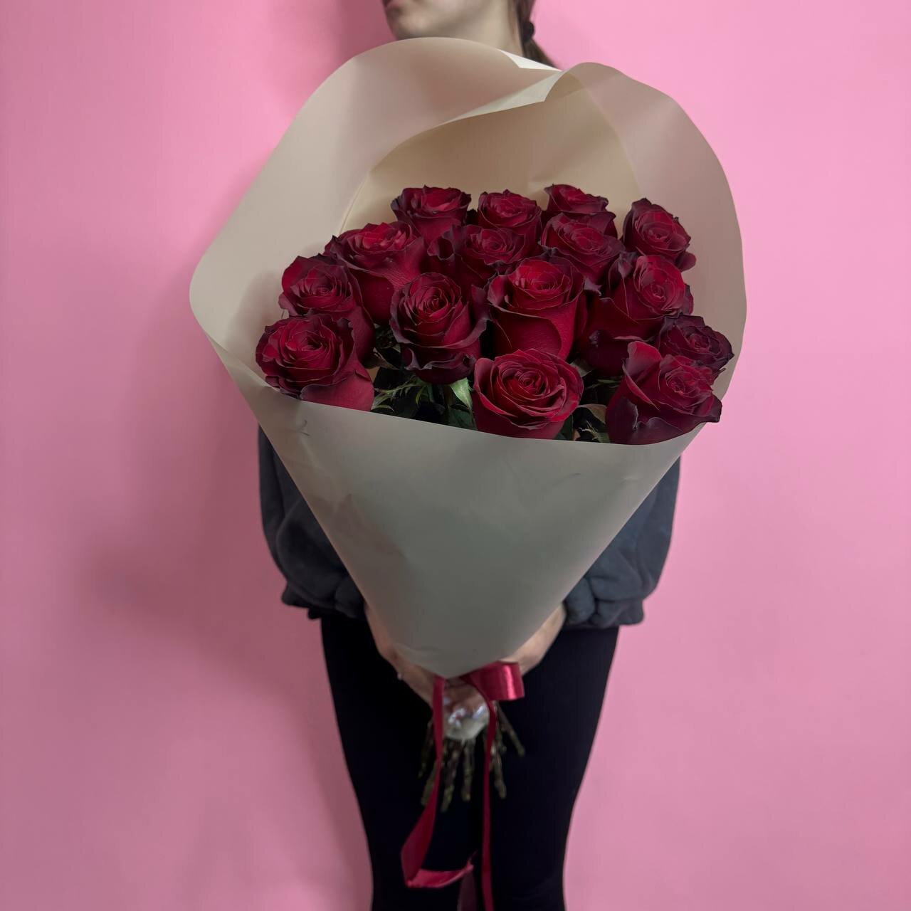 15 красных роз, Эквадор, 70 см