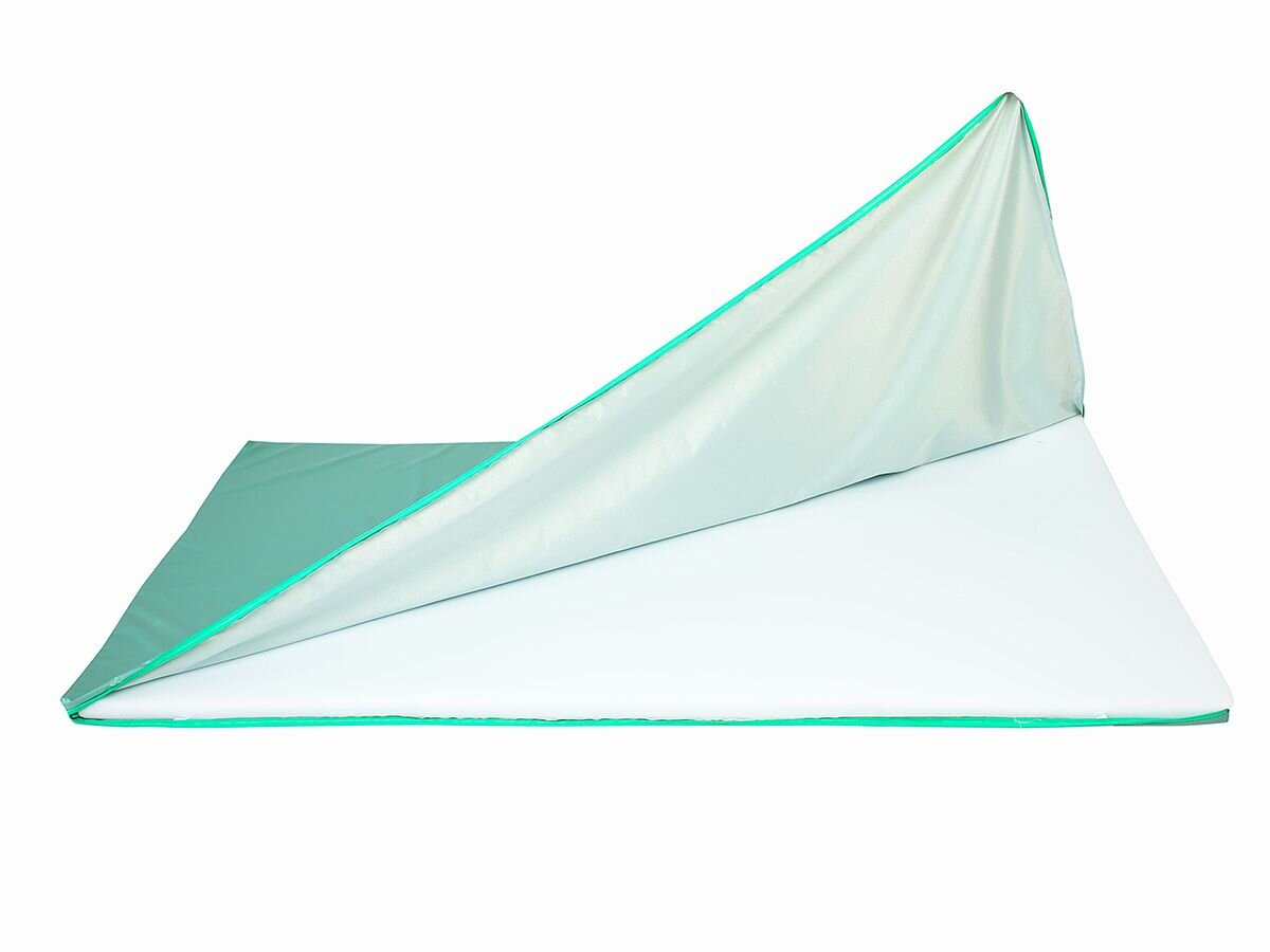 Сменный чехол на матрас 140х190 высота 15 см на молнии непромокаемый , мед клеенка зеленый цвет