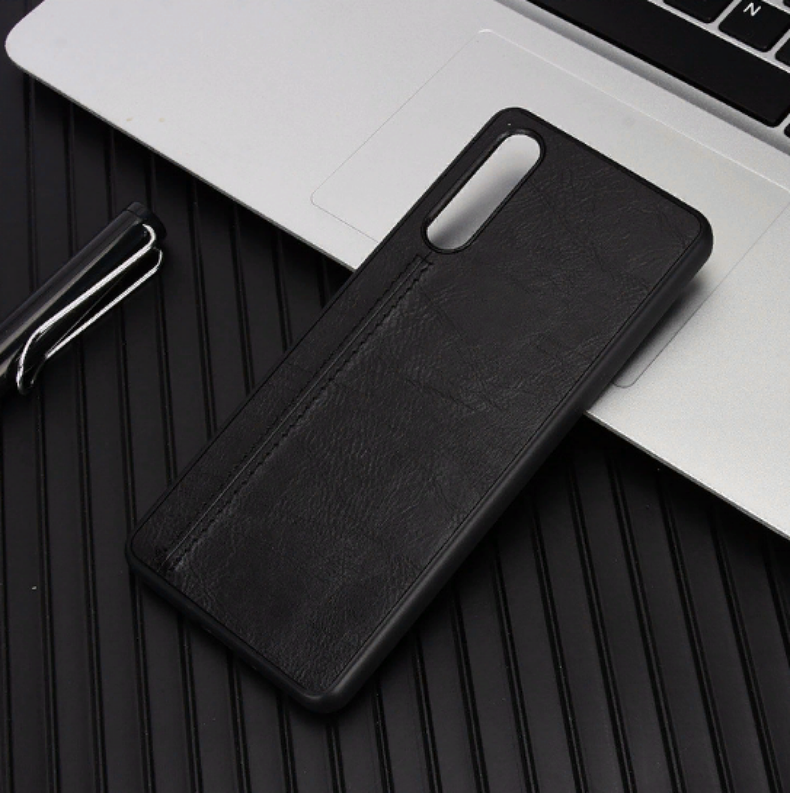 Чехол-бампер MyPads Culture Perimetrali для Sony Xperia 10 IV черный из эко-кожи