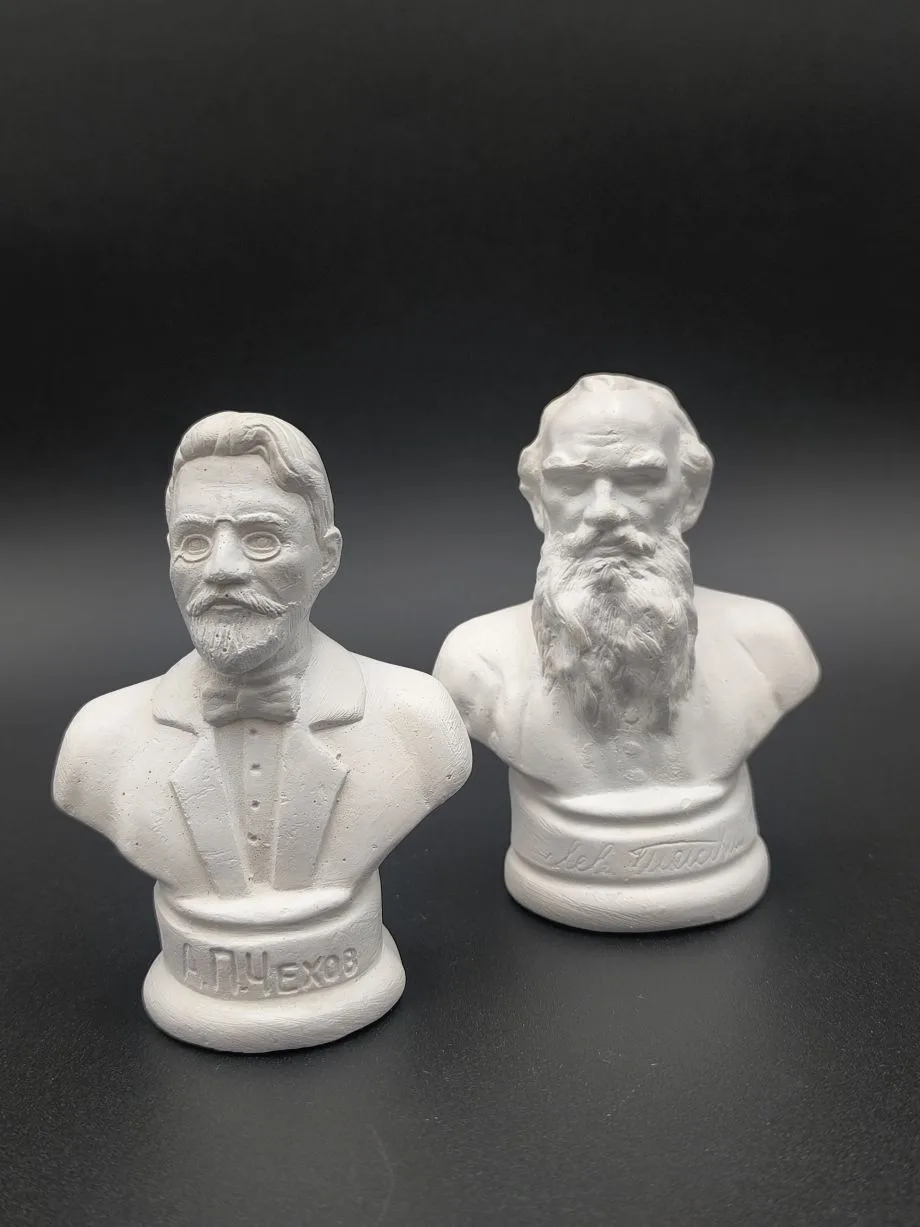 Набор из 2 бюстов "Великие русские писатели Л. Н. Толстой, А. П. Чехов"