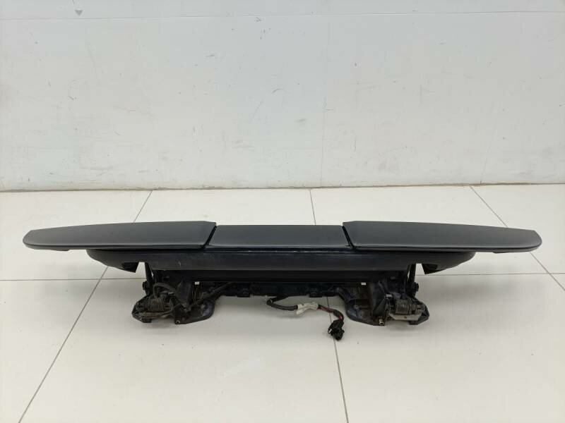 Спойлер дефлектор крышки багажника Porsche Panamera 2009-2016