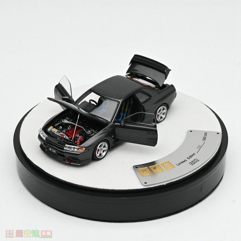 Машинка PGM 1:64 Ниссан GTR R32 Модель легкосплавного автомобиля