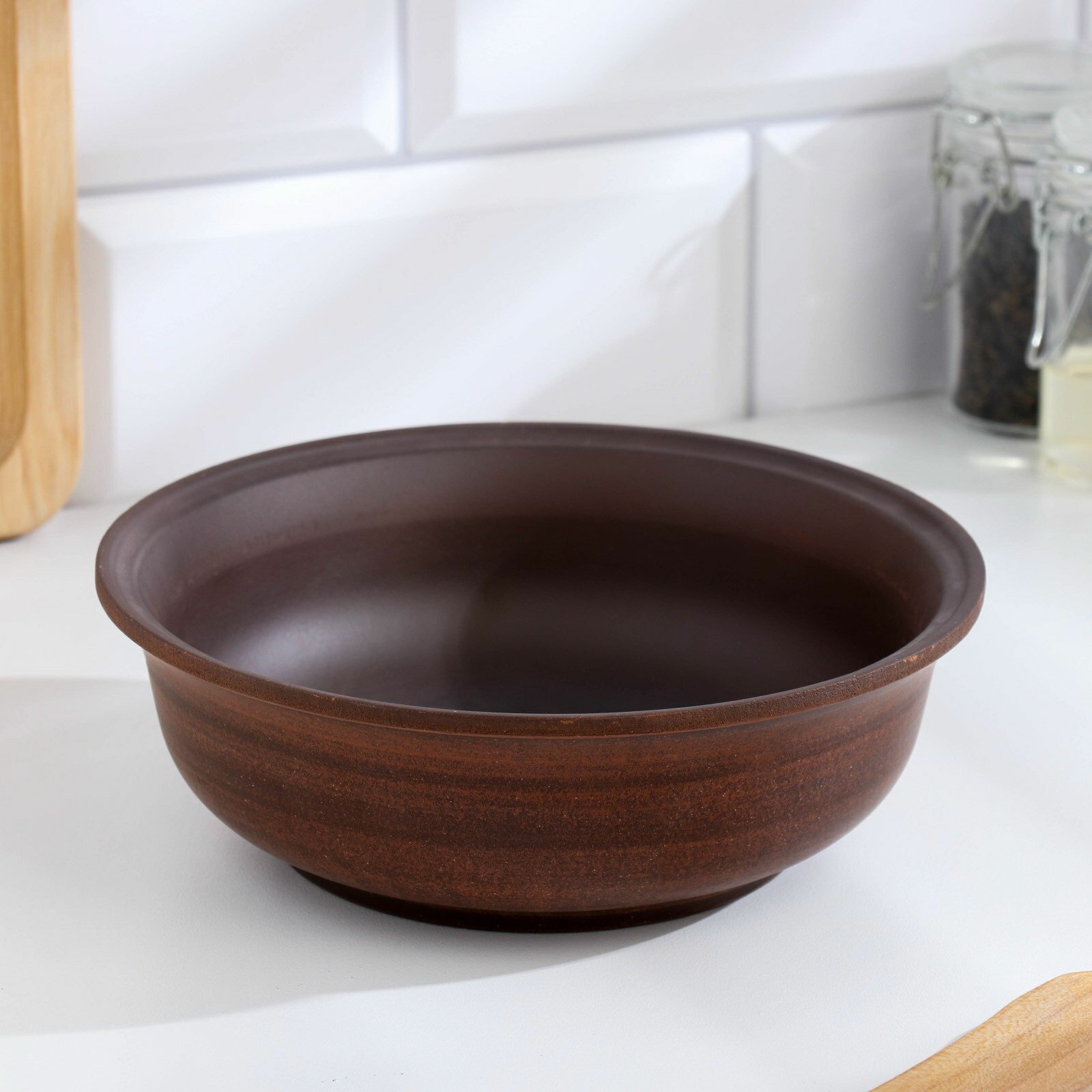 Тарелка глубокая "Гладкий", 700 мл, 18x6 см, красная глина, вид: тарелка