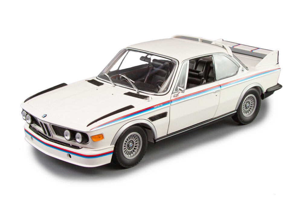 Модель коллекционная MINICHAMPS Bmw E9 3.0 csl 1973 white / бмв белый с м-полосками