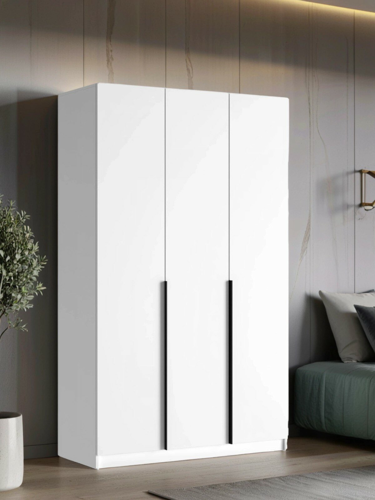 Шкаф распашной "Орион" трехстворчатый, цвет белый, 120x221x51 см