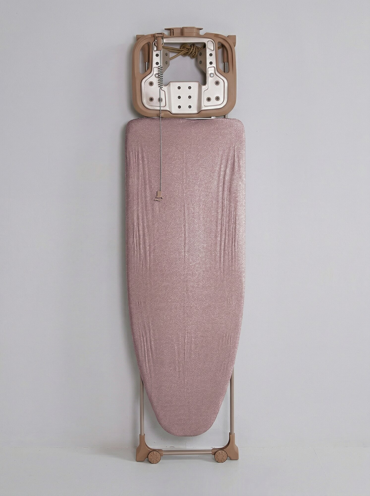 Доска гладильная Аврора, самая большая, металлическая с розеткой, с полкой для белья