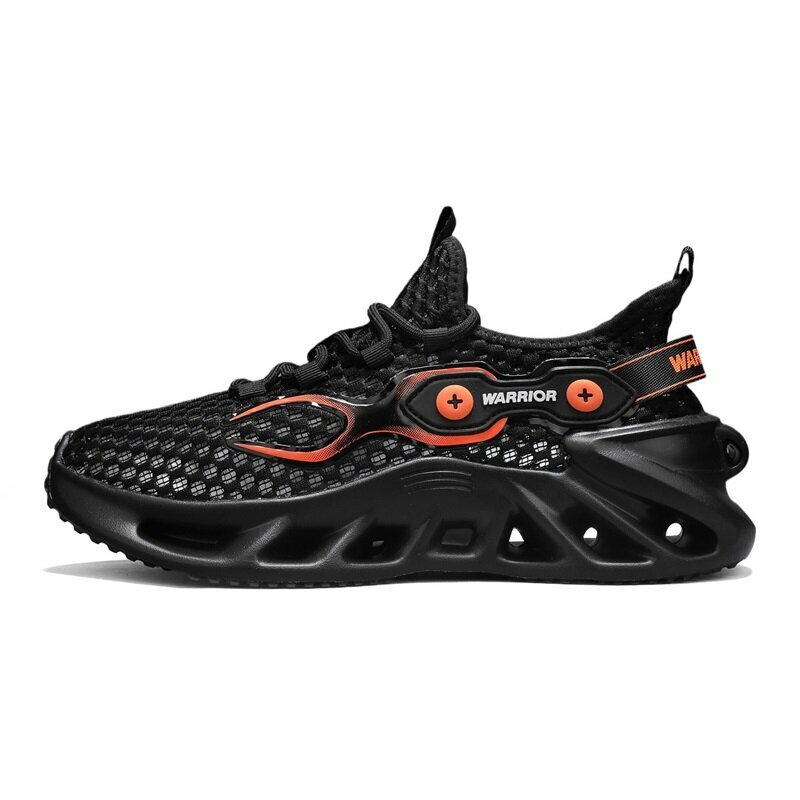 Кроссовки