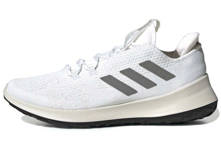 Кроссовки adidas 009