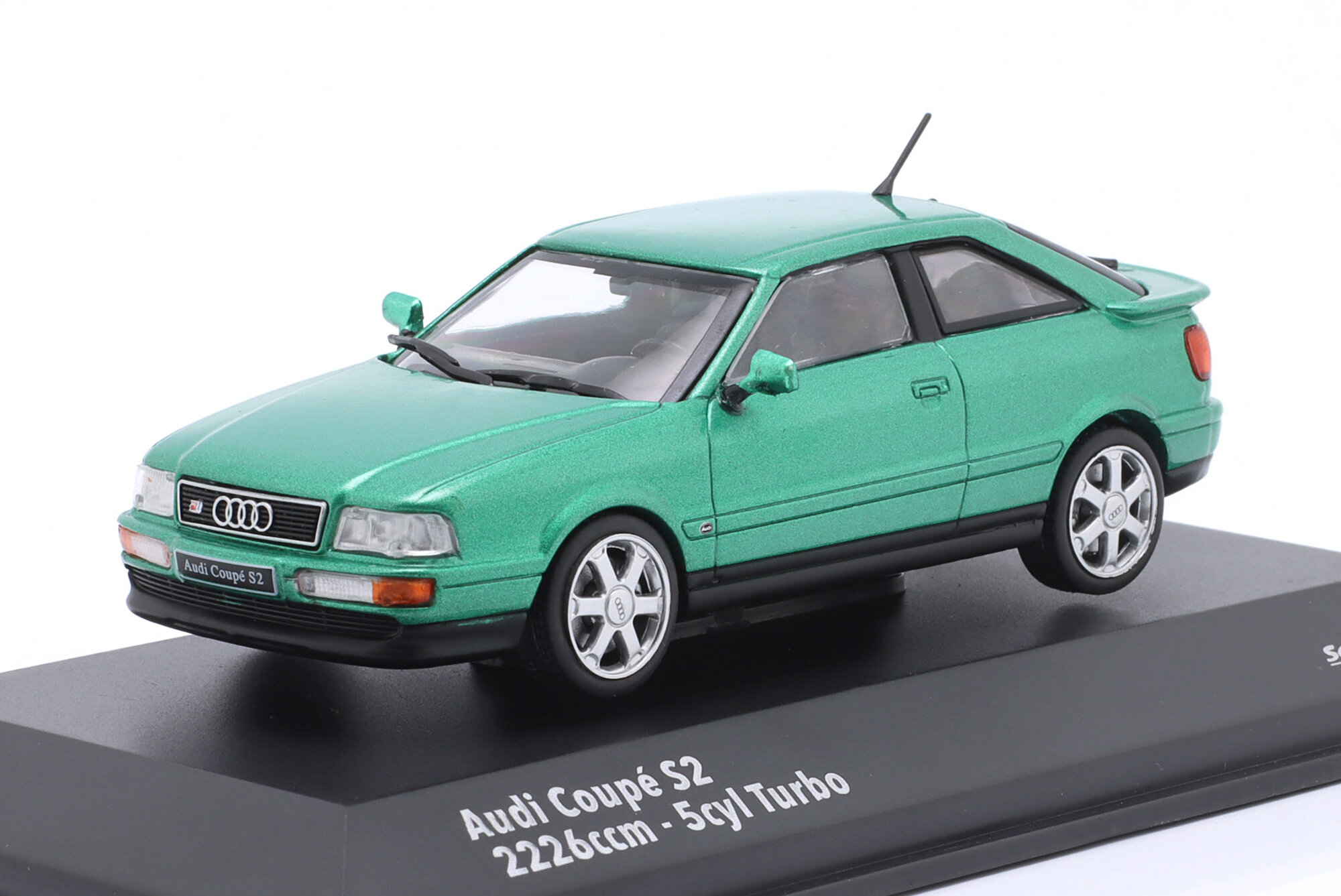 Модель коллекционная SOLIDO Audi coupe S2 1994 green metallic