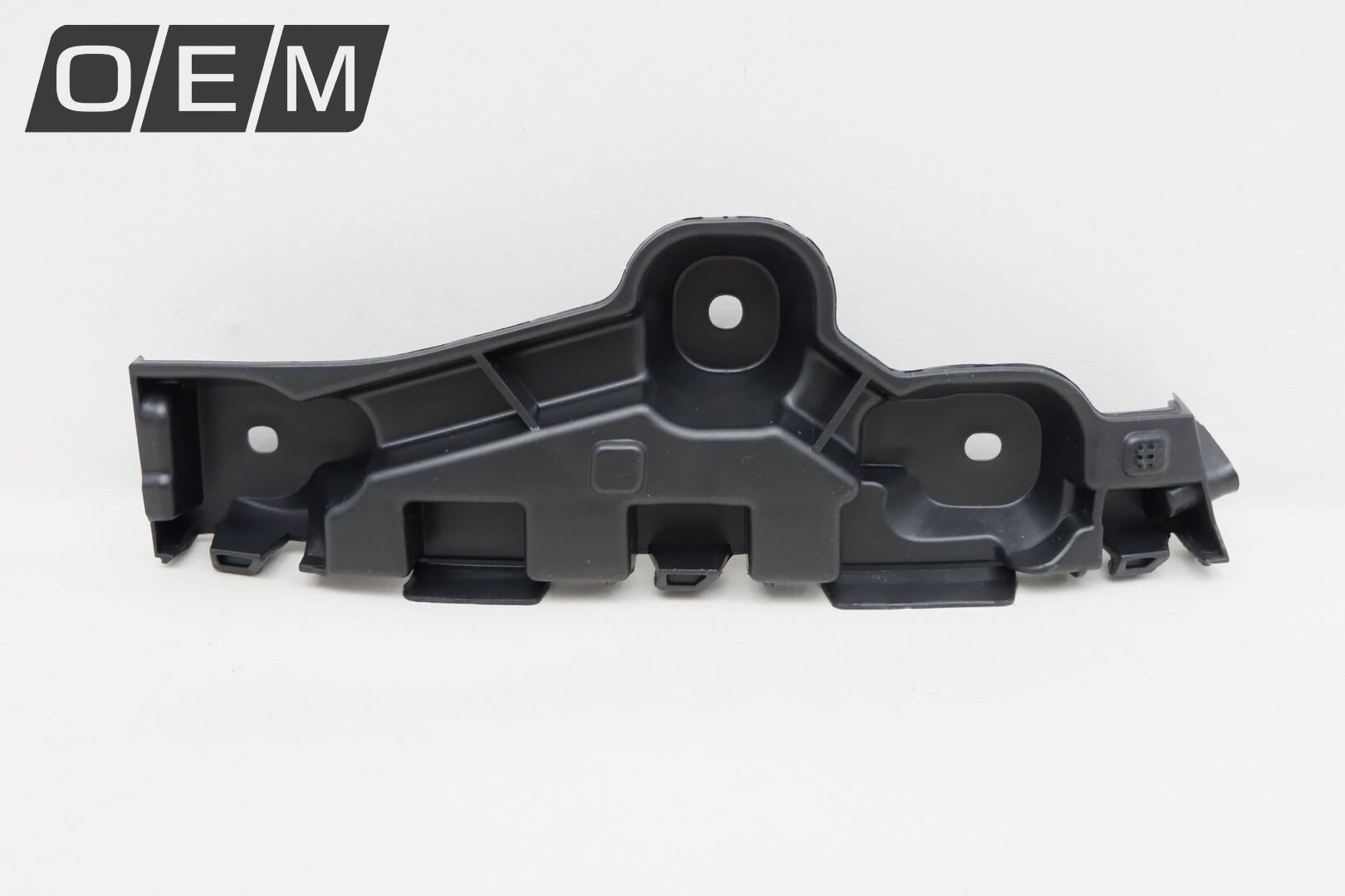 Кронштейн бампера переднего правый Renault Logan 2 год с 2014-2018, Рено Логан, 631427092R, O.E.M.