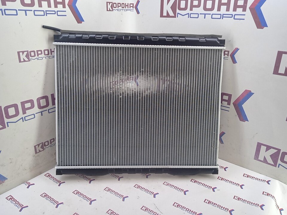 Радиатор охлаждения " Hyundai-KIA арт. 253103E056