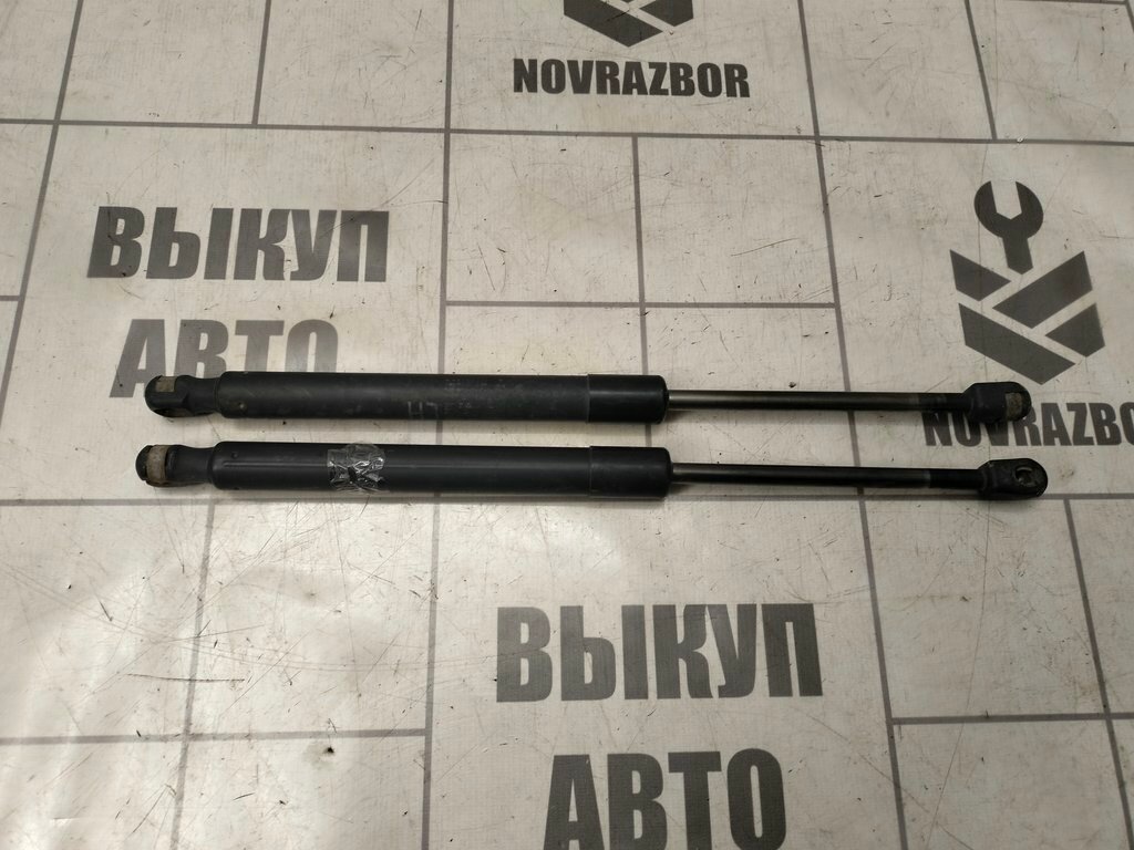 Амортизатор двери багажника Kia Ceed 07- 12
