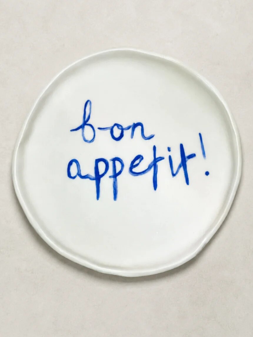 Тарелка ручной работы ММ керамика c надписью «Bon appetit!», 17 см