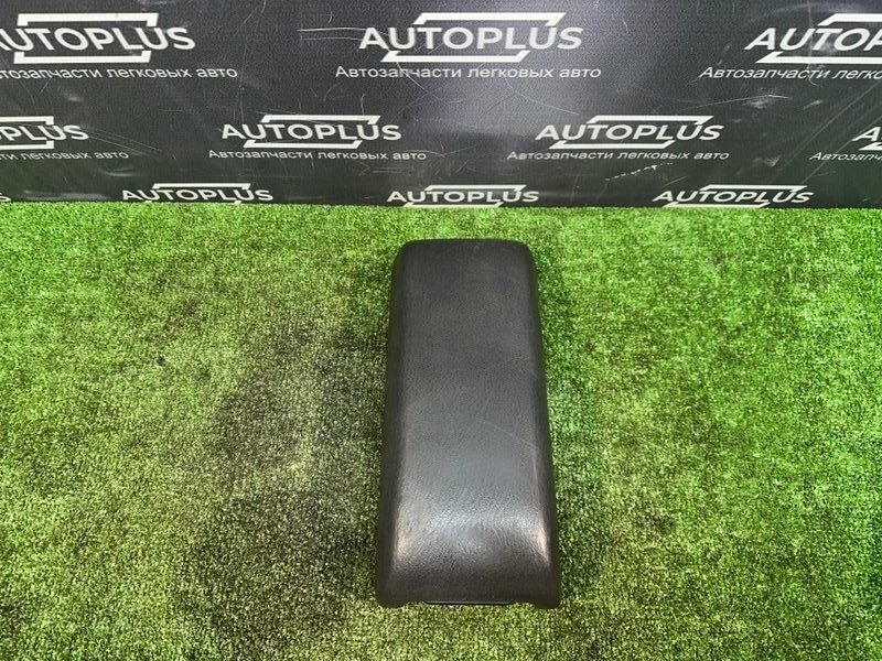 Подлокотник Chrysler Sebring 2002 (2.4 EDZ) Б/У с пробегом Арт. YC561DVAA