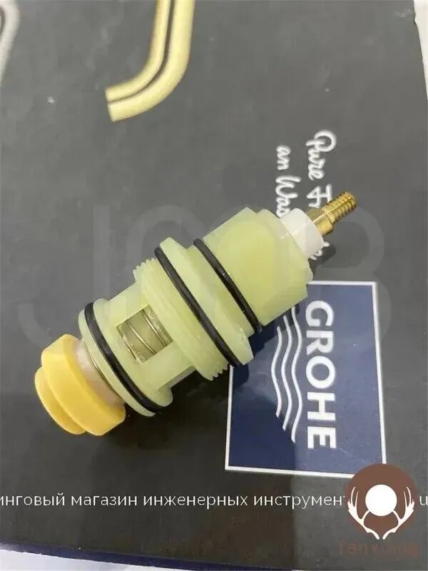 Дивертор для смесителя Grohe 08915000 - пластиковый, для настенных однорычажных смесителей и термостатов