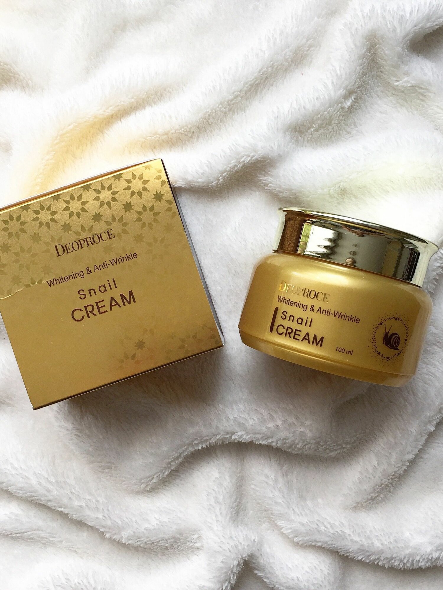 DEOPROCE / Отбеливающий крем для лица против морщин с муцином улитки / Deoproce Whitening & Anti-Wrinkle Snail Cream, 100 мл.