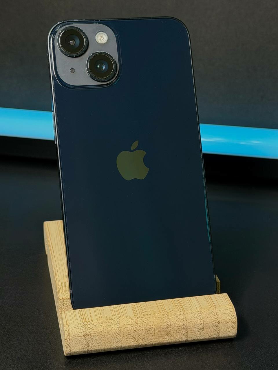 Смартфон Apple iPhone 14, 128 ГБ, nano-SIM + eSIM, черный