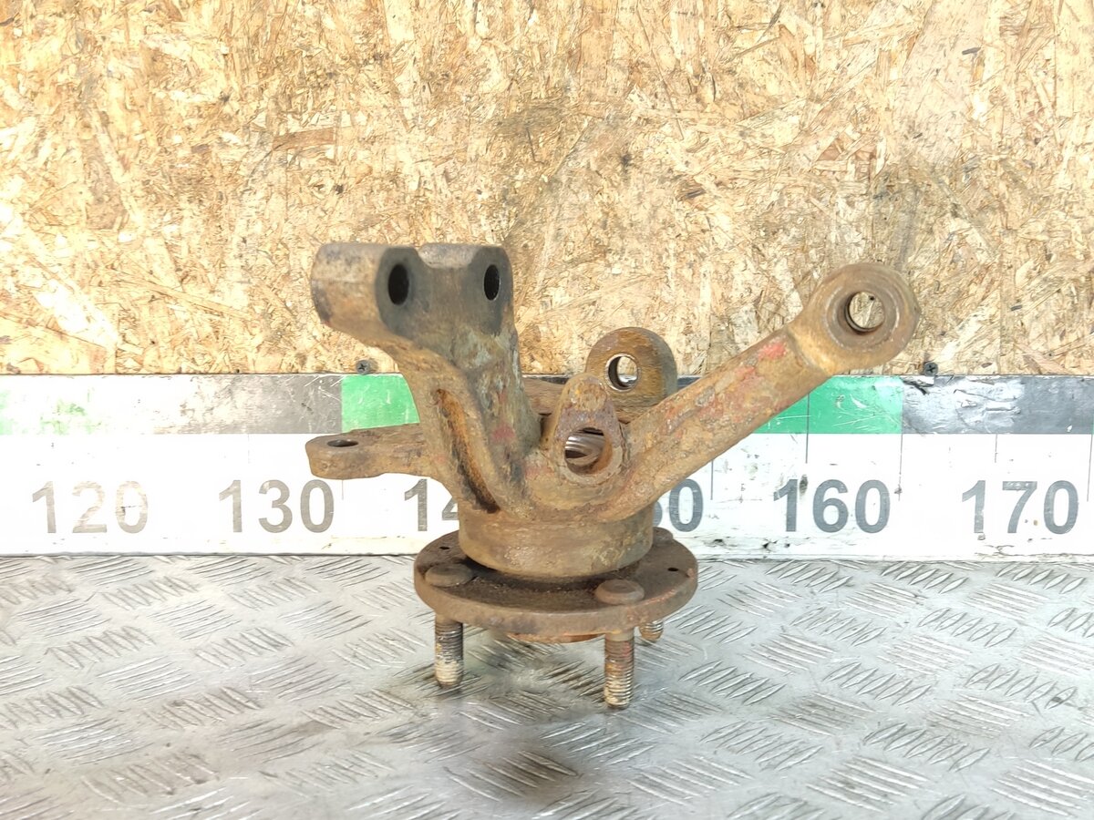 Кулак поворотный передний правый HYUNDAI Accent 2000-2012 5171625500