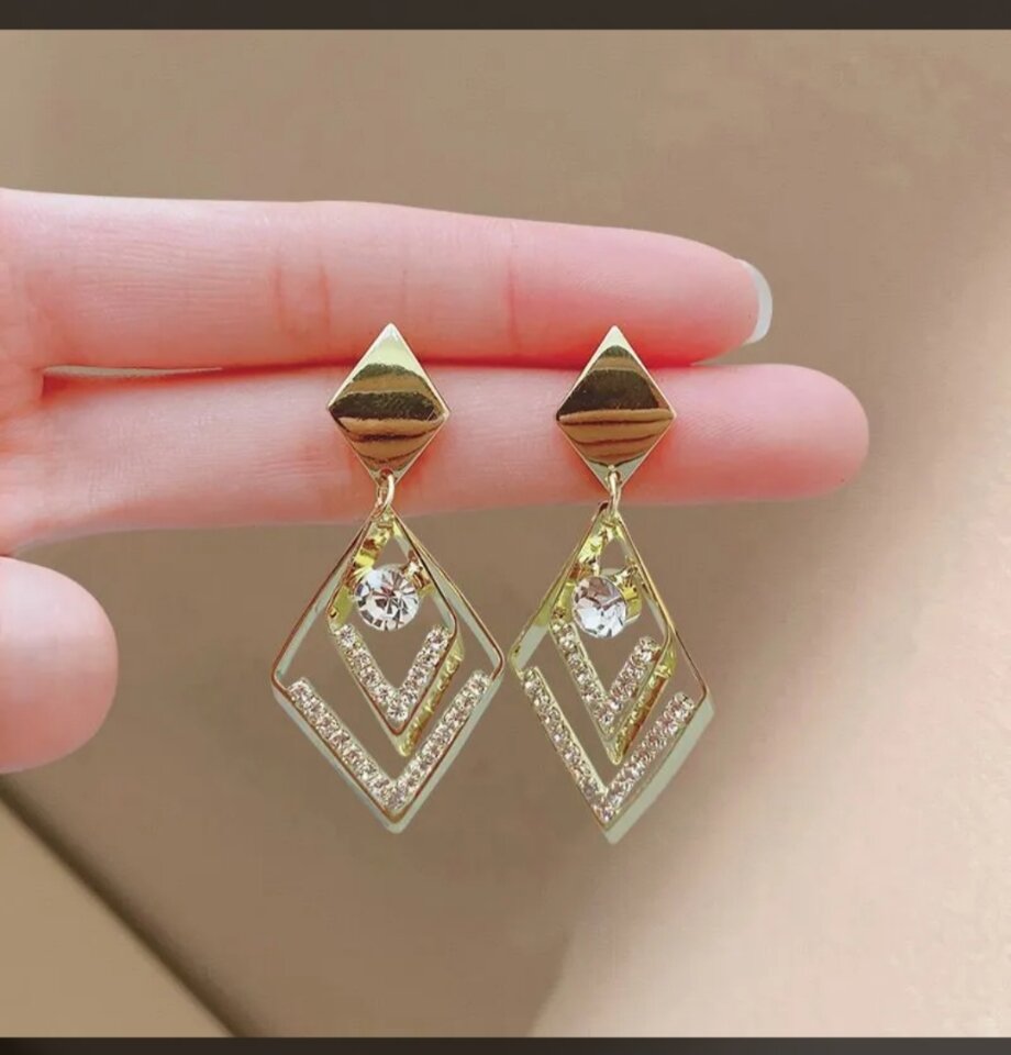 Серьги цепочки, с подвесками, горный хрусталь