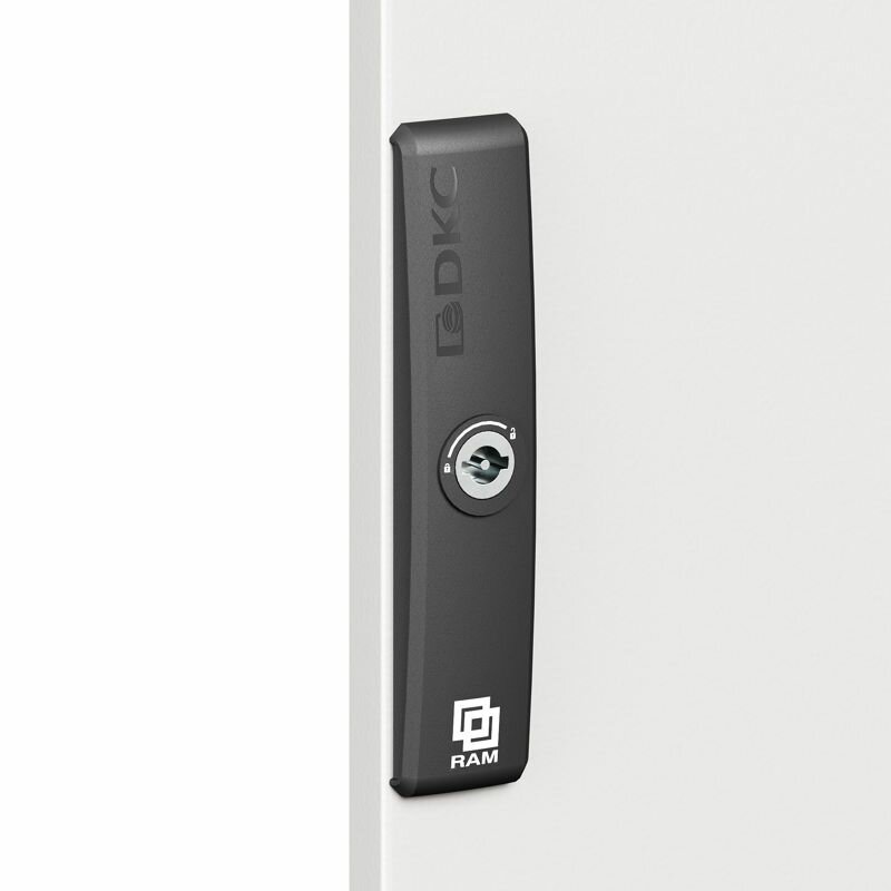 Накладка с ключом под двойн. бородку 3мм для CQE & CQE N DKC R5CE274