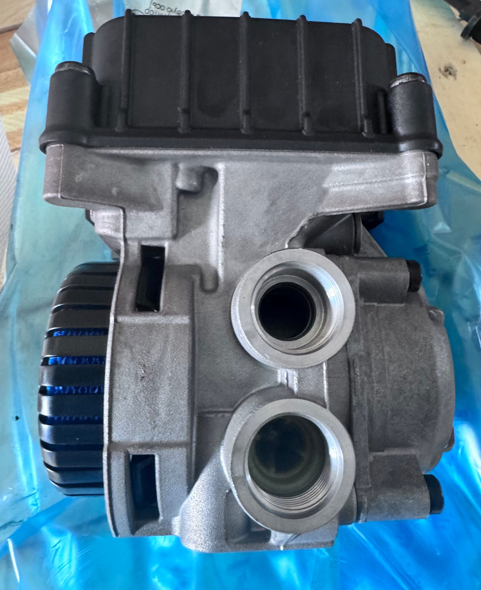 Модулятор EBS одноканальный (на первую ось) о. 4801067010 ( D700004 ) / Sitrak, Kamaz, Hovo, WG9000360566