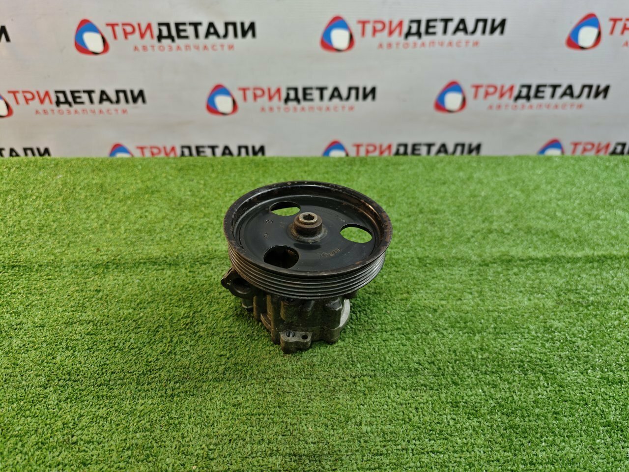 Насос гидроусилителя руля Лада Ларгус 1.6 K4M 2013 (б/у)