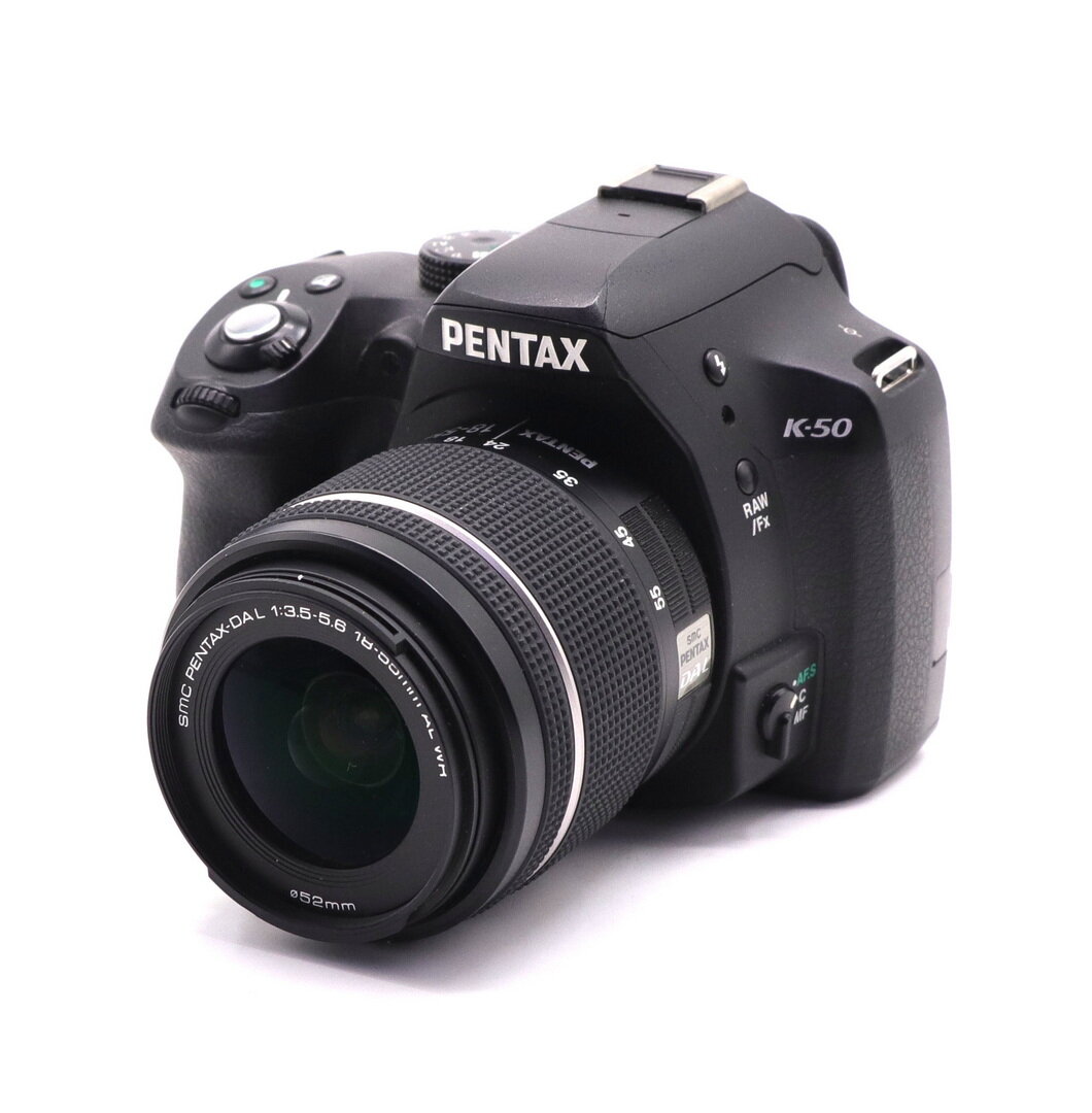 Камера Pentax K-50 kit (пробег 11000 кадров)