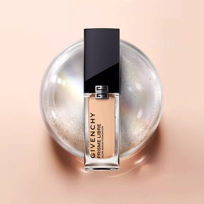 Тональные средства Givenchy — фото 1
