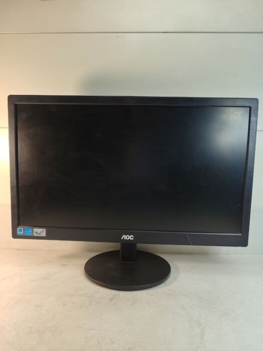 Монитор 19.5" AOC E2070SWN 1600x900@60 Гц, TN, LED, 5 мс, 600:1, 200 Кд/м², 90°/60°, VGA