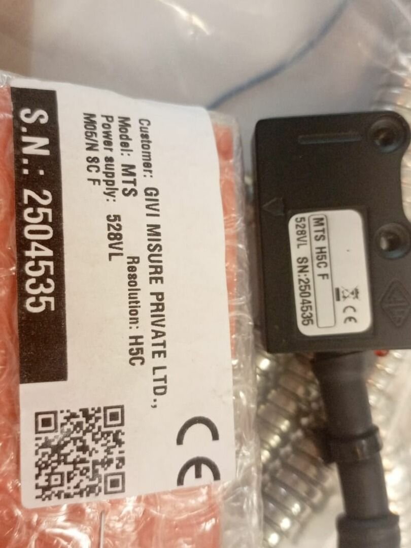 Датчик магнитной линейки GIVI MISURE, считывающая головка MTS H1C F 528VL, датчик перемещения H5C