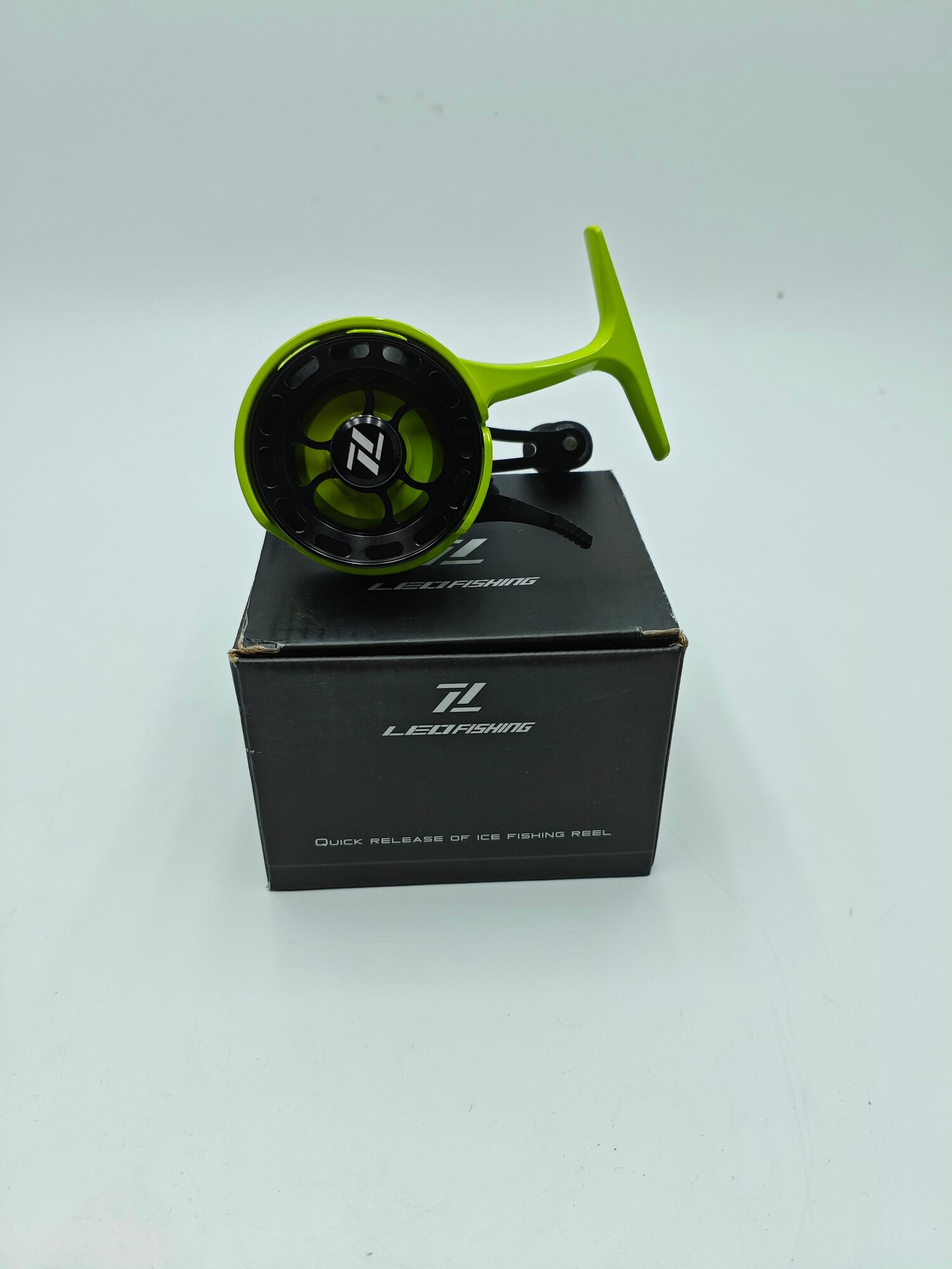 Leo fishing Катушка, диаметр катушки: 65 мм