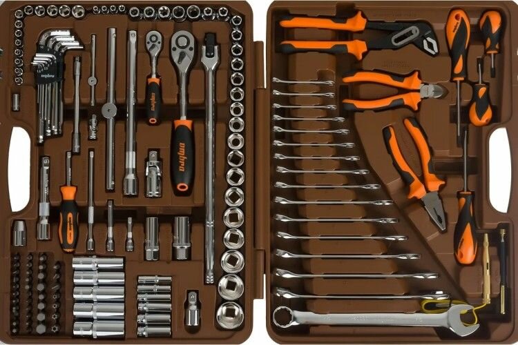 Набор инструментов OMBRA 143пр 1/2",1/4" 4-32мм 6-гран./Е-тип пластик кейс