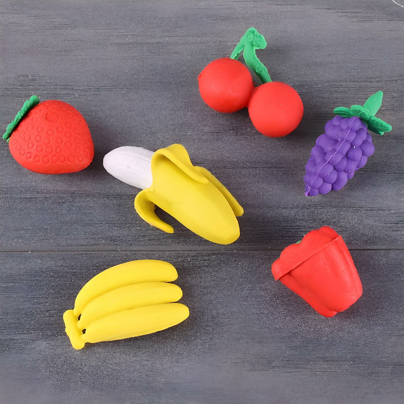 Набор ластиков для школы фигурных, фрукты- банан, ягоды, 6 штук