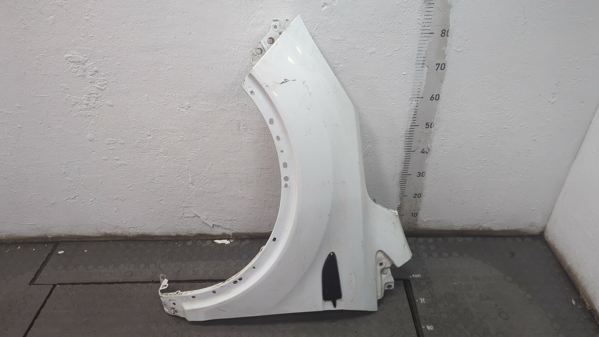 Крыло левое переднее Ford Kuga Б/У
