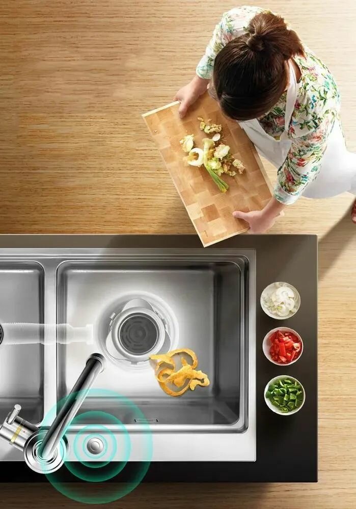 Измельчитель бытовых отходов