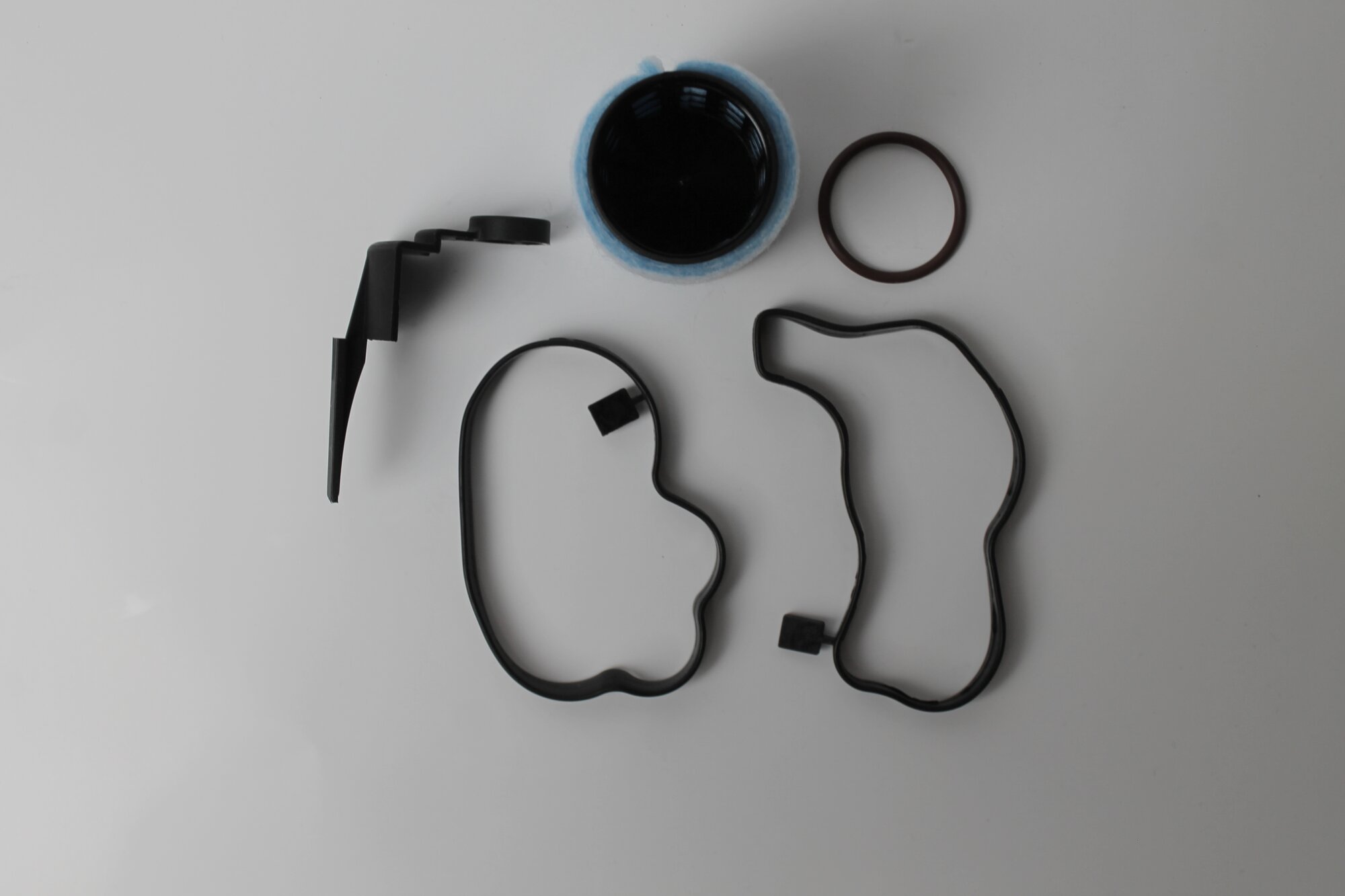 Клапан вентиляции картерных газов BMW 3 E46, 5 E39, 7 E38, X5 E53