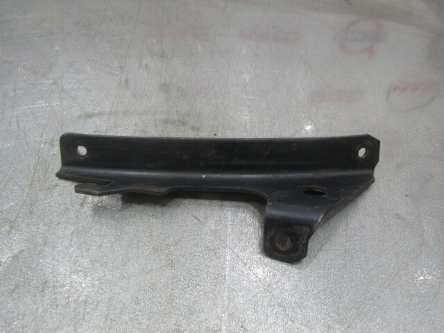 Кронштейн крыла передней оси задний DAF XF105