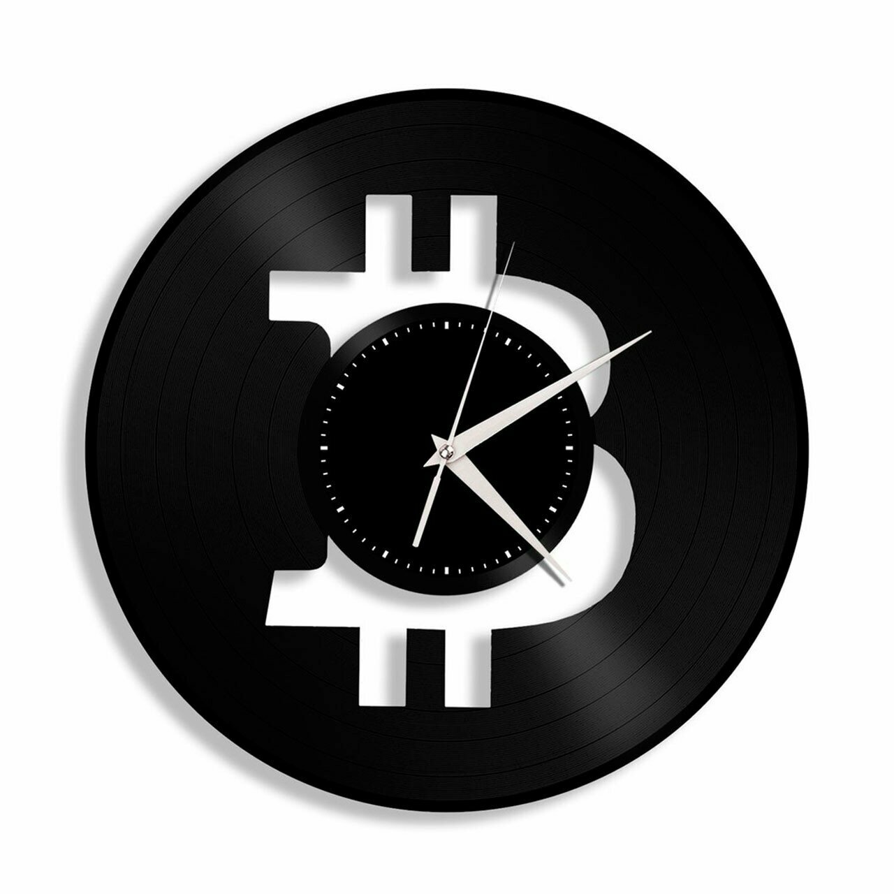 Часы из виниловой пластинки (c) VinylLab Bitcoin, диаметр 30 см