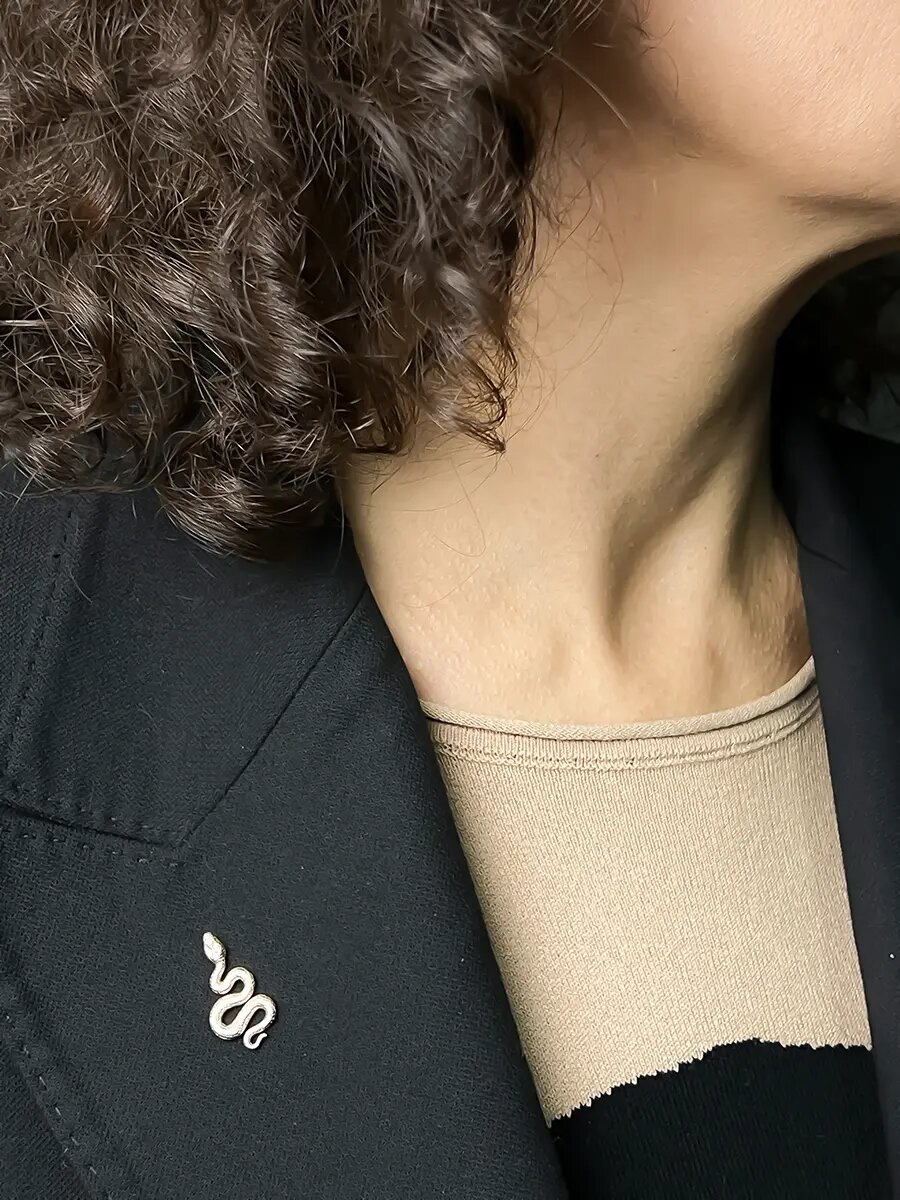 Брошь, красное золото, 375 проба, бриллиант