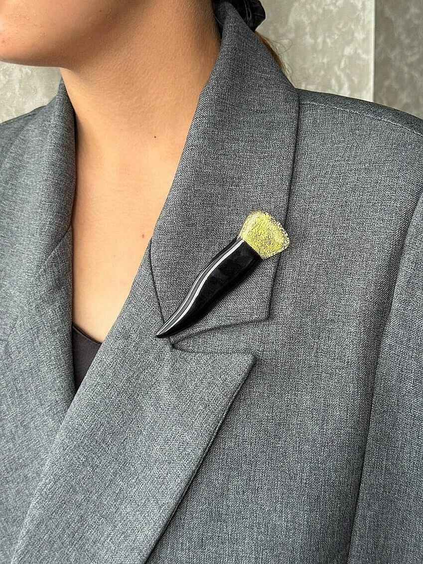 Брошь, стекло