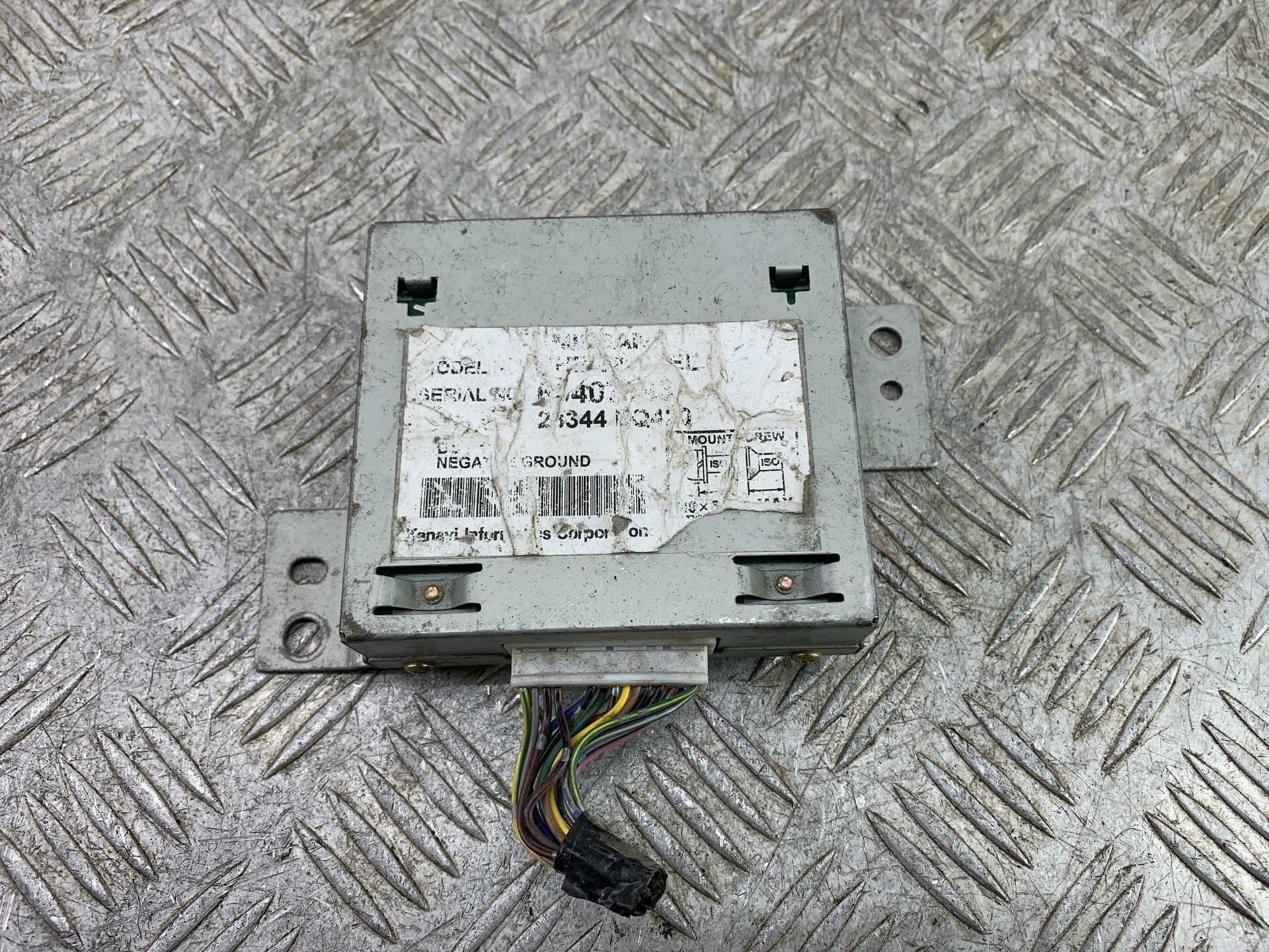 Блок управления Nissan X-Trail T30 рест. 2005