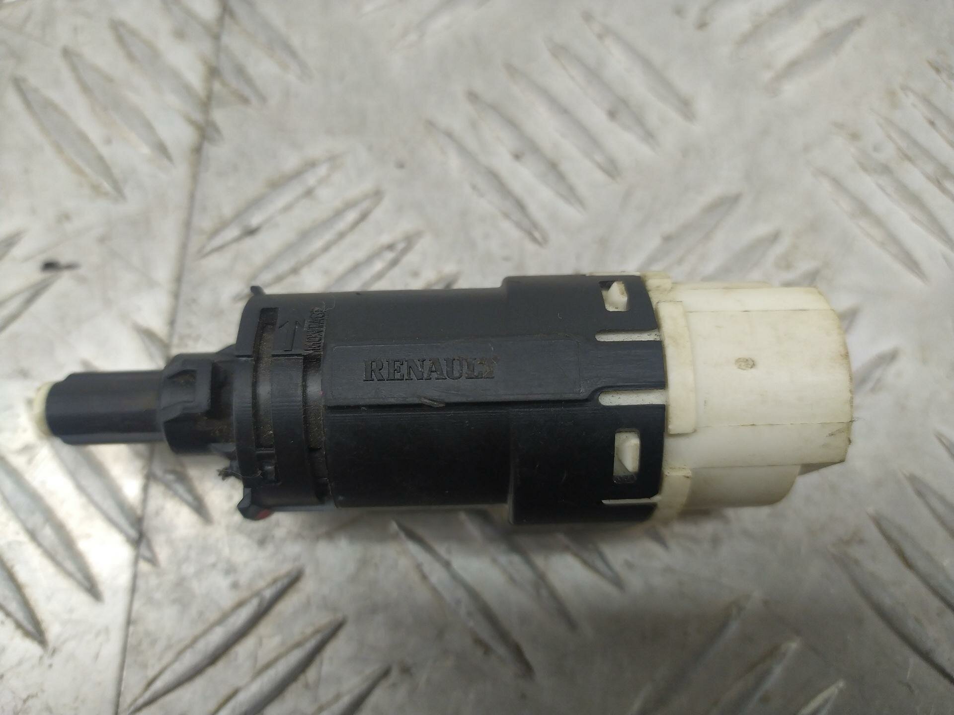 Датчик педали тормоза (лягушка) Renault Sandero Stepway (2009 - 2014) 253206170R