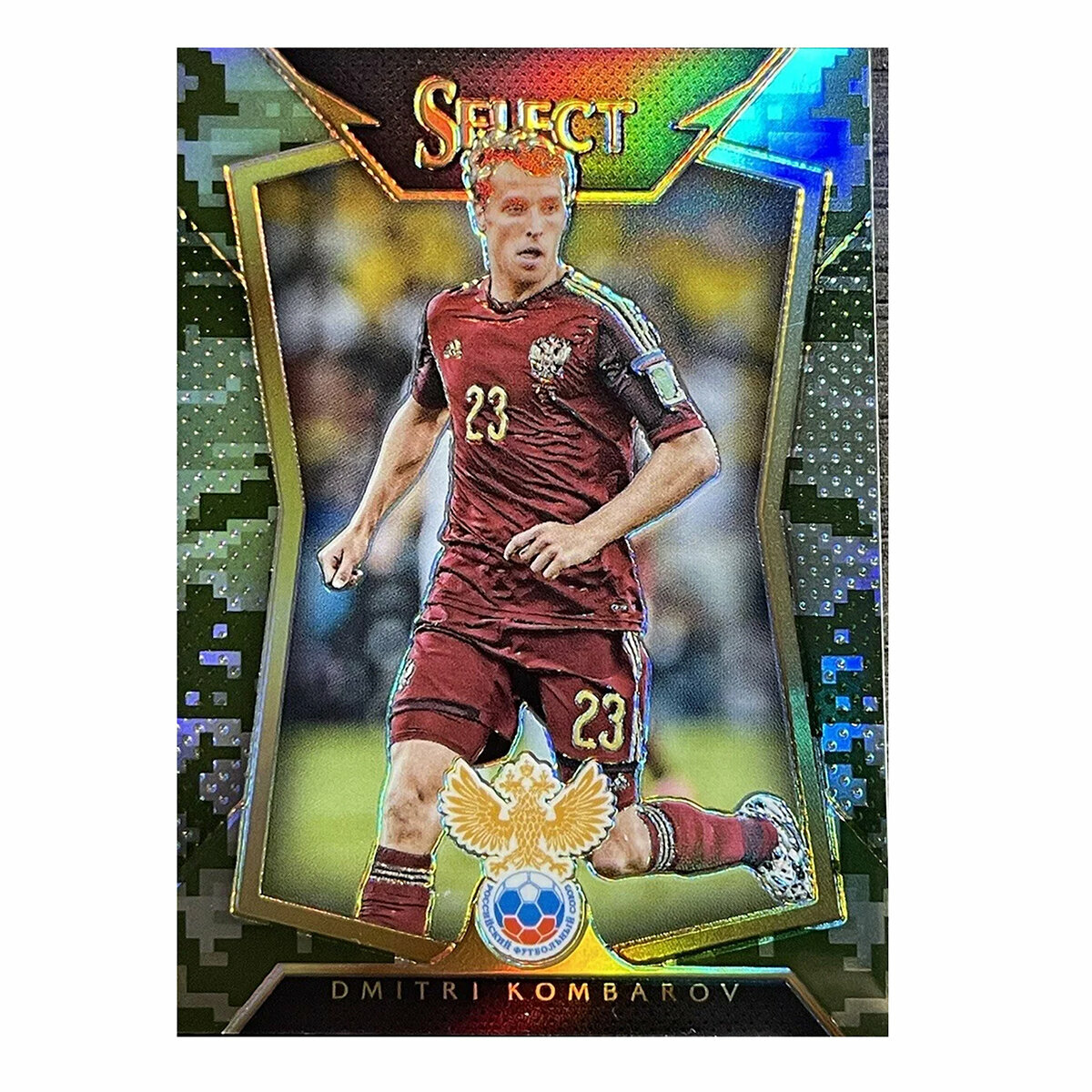 Коллекционная карточка Panini Select Soccer 2015-16: #28.2 Дмитрий Комбаров - Camo