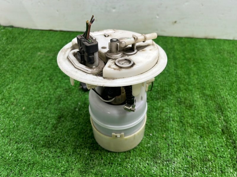 Топливный насос Peugeot 308 хэтчбек 1.6 VTI 16V 1525NQ