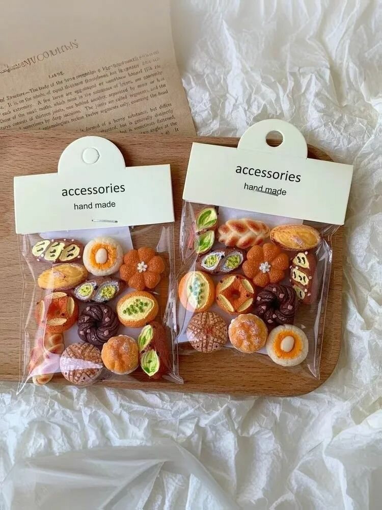 Эксклюзивный комплект из 12 магнитных булочек